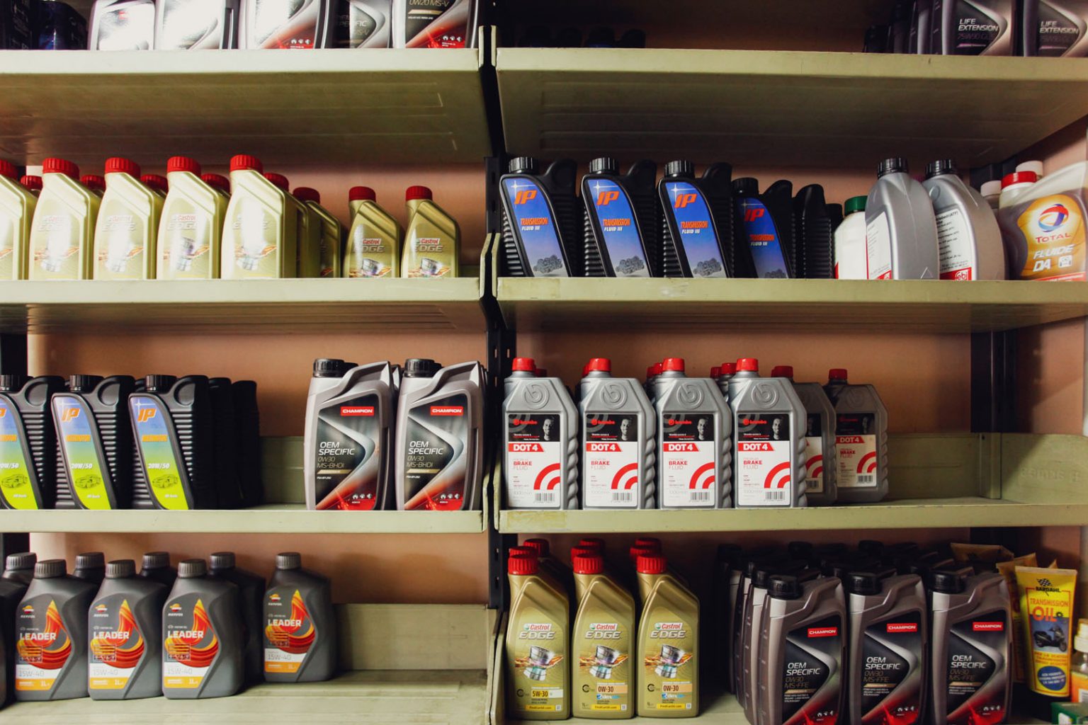 Vendita ricambi auto Formello - Co.Ri Autoricambi